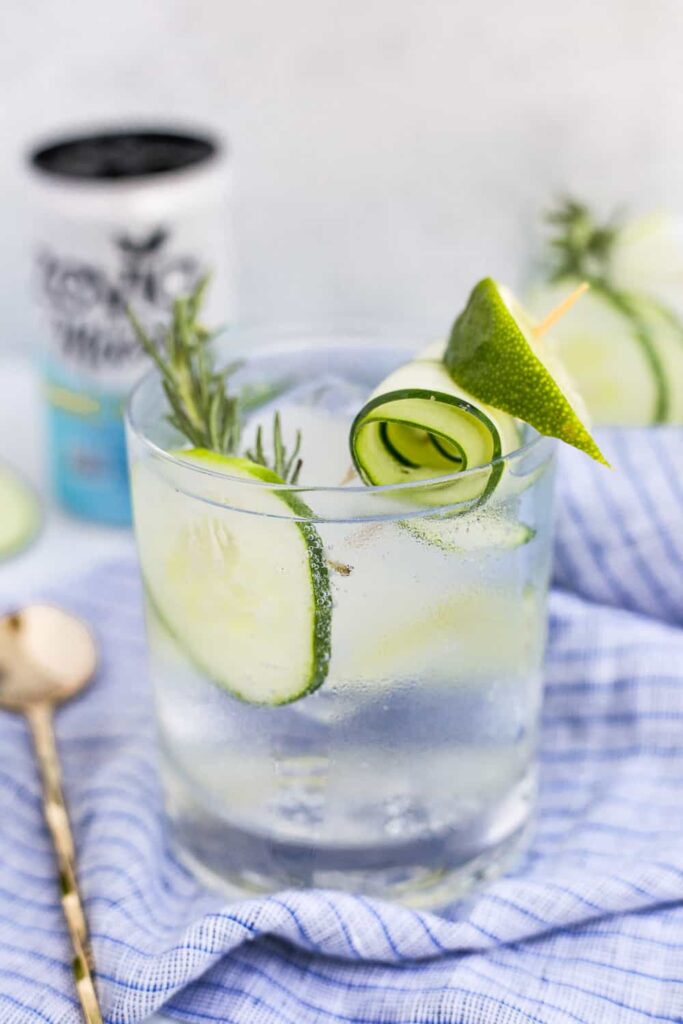 Healthiest Alcoholic Drinks, Straight From Dietitians