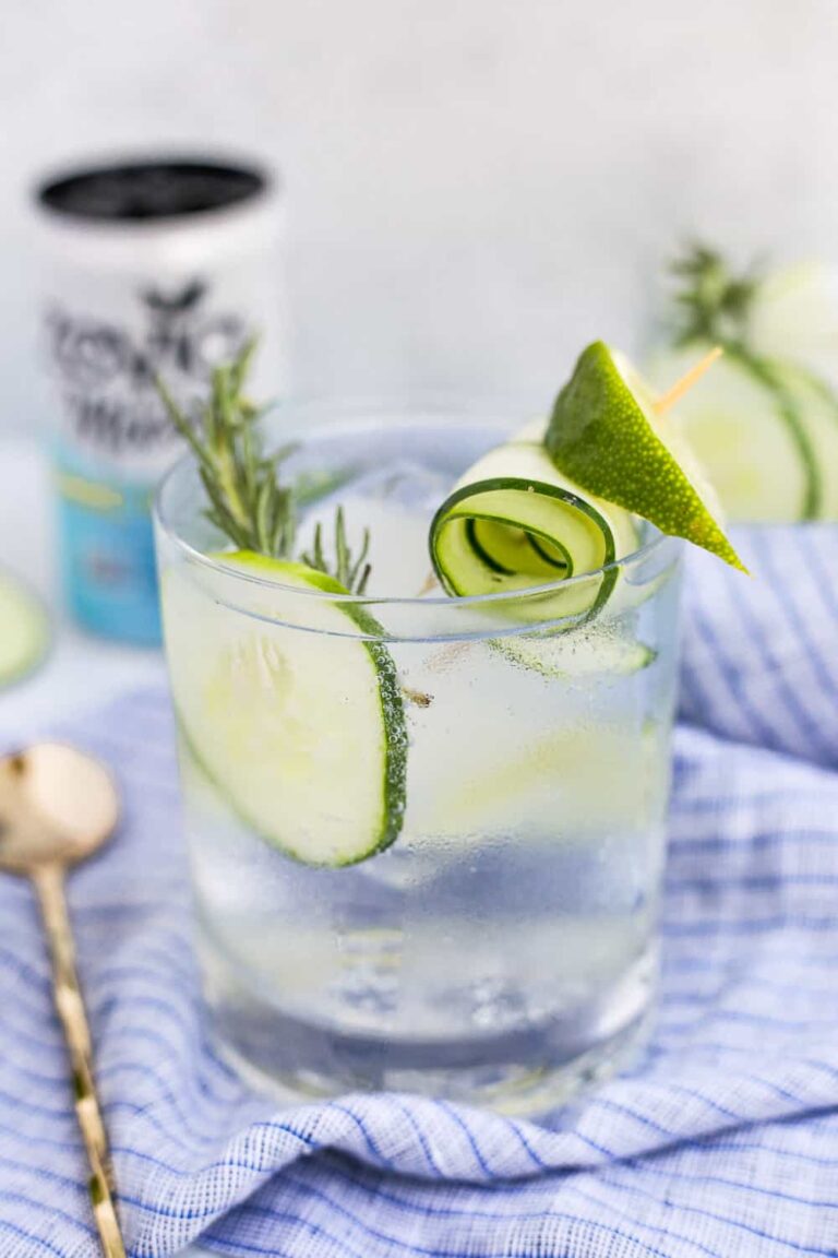 Healthiest Alcoholic Drinks, Straight From Dietitians