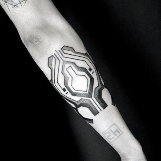 20 Simple Line Tattoos for Men