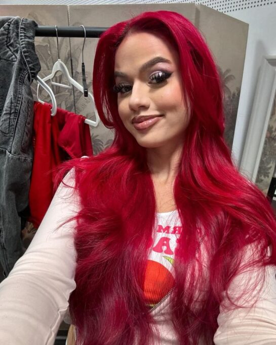 Bold and Beautiful: 20 Stunning Color Ideas for Long Hairs