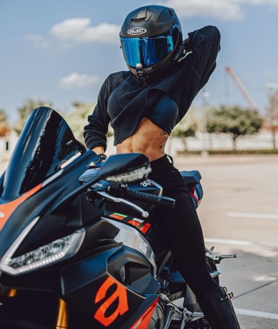Biker Girls and Their Adventures: A Story of Freedom and Power