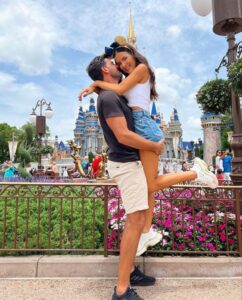 What to Wear to Disney World 20 Adorable Disney Outfits You’ll Love!