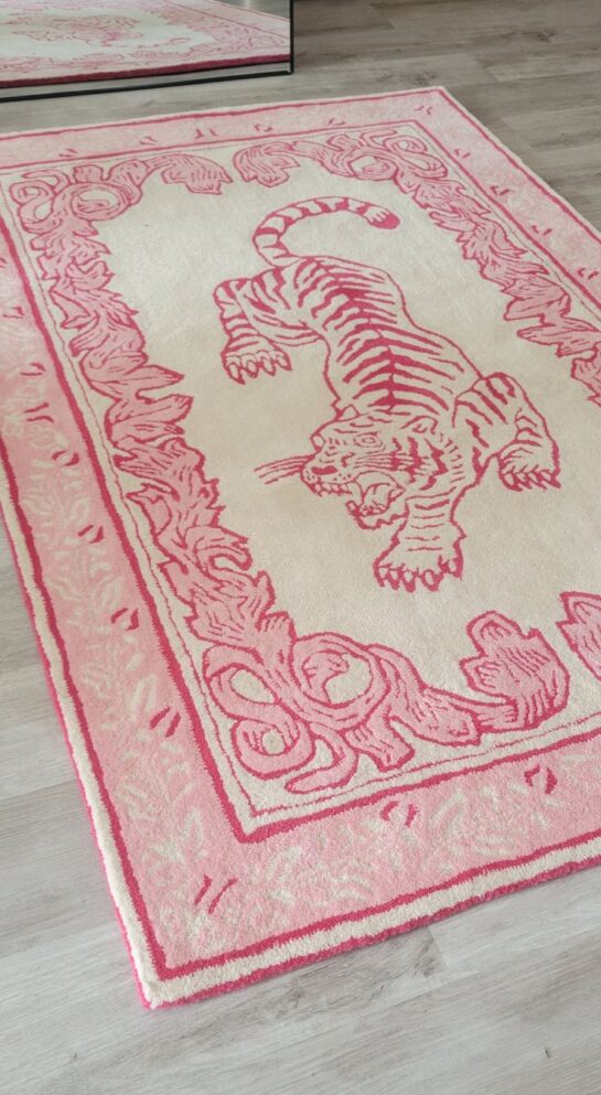 Creative Comfort: The Art and Charm of Unique Tufted Rugs