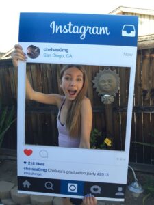 Your Story, Your Style: Customizable Instagram Frame Templates