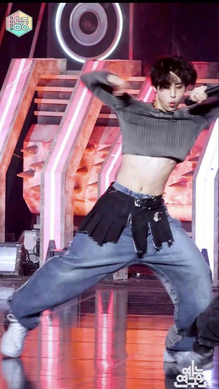 Yang Jeongin: The Radiant Charm and Talent of Stray Kids' Youngest Star