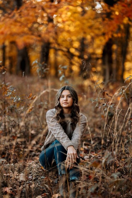 These Self Portrait Poses Ideas Will Change the Way You Take Photos ...